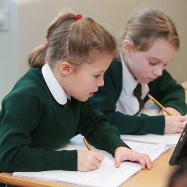 Staff - Coulsdon C of E Primary School